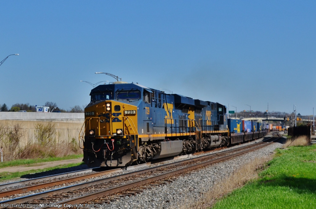 CSX 739